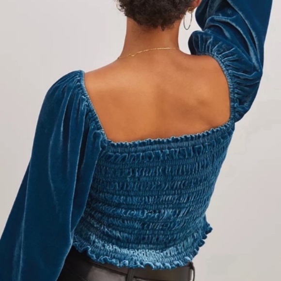 Anthropologie | Tops | Nwt Anthropologie Blue Velvet Smock Crop Top ...